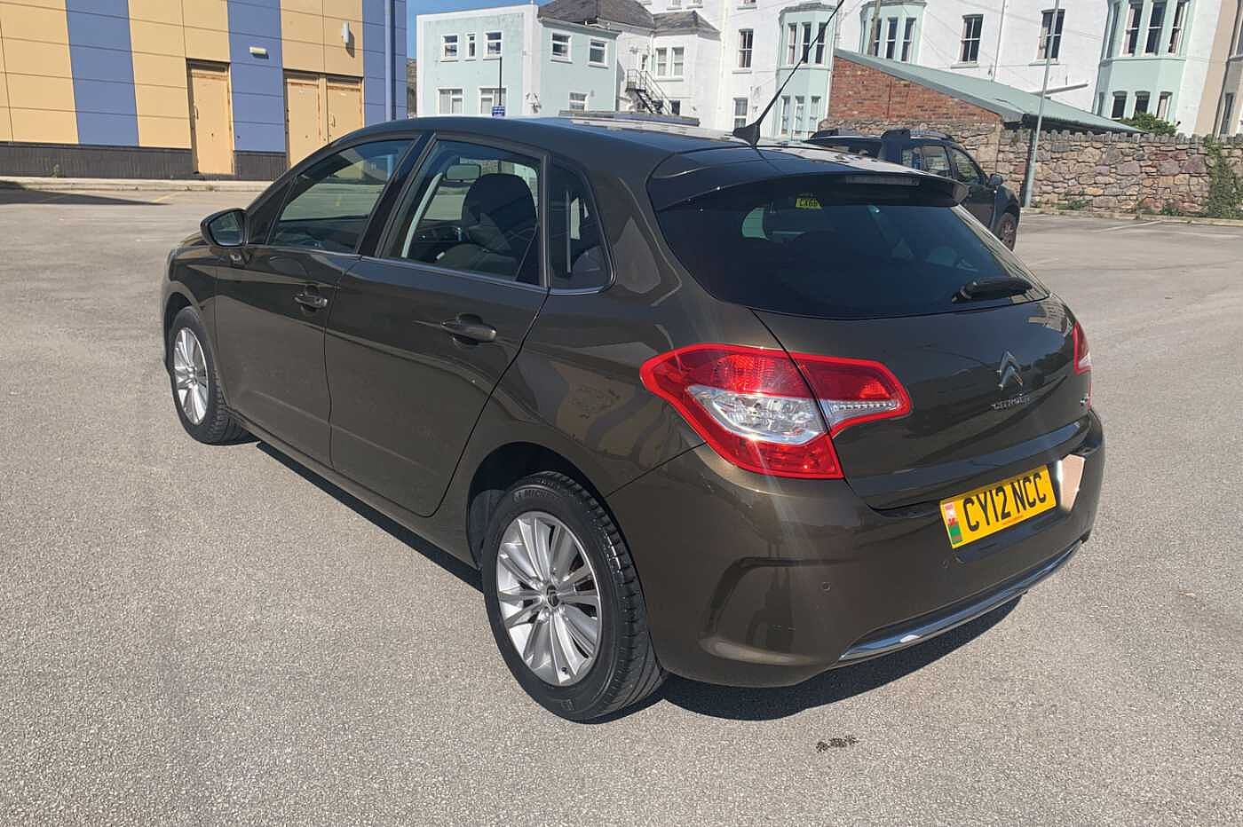 Citroen C4 1.6 16v VTi (120bhp) VTR + Auto 5-Dr Hatchback North Wales Honda