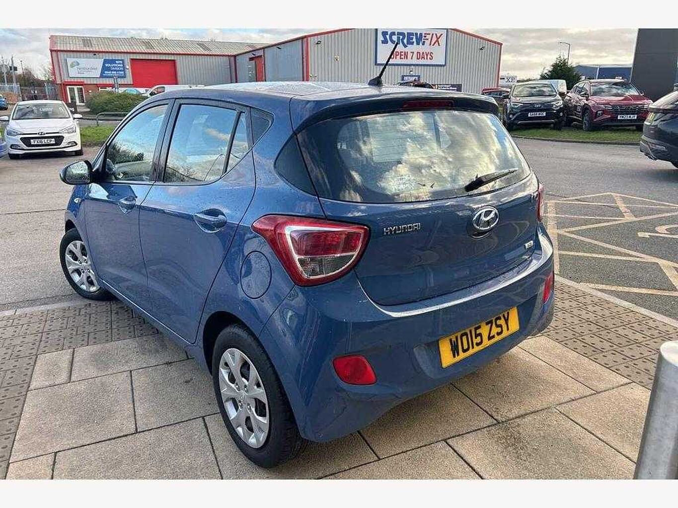 Read Hyundai - Doncaster | Hyundai i10 Hatchback 5 Doors Manual Petrol ...